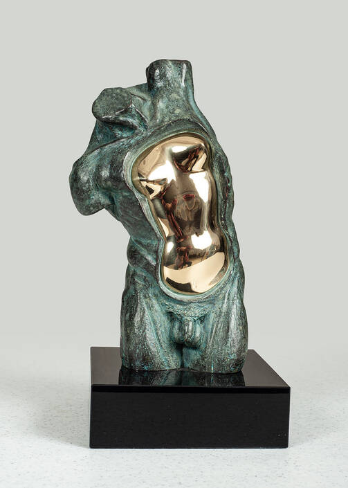 IA-22018-FB Torso Resin Sculpture – David Michael Furniture