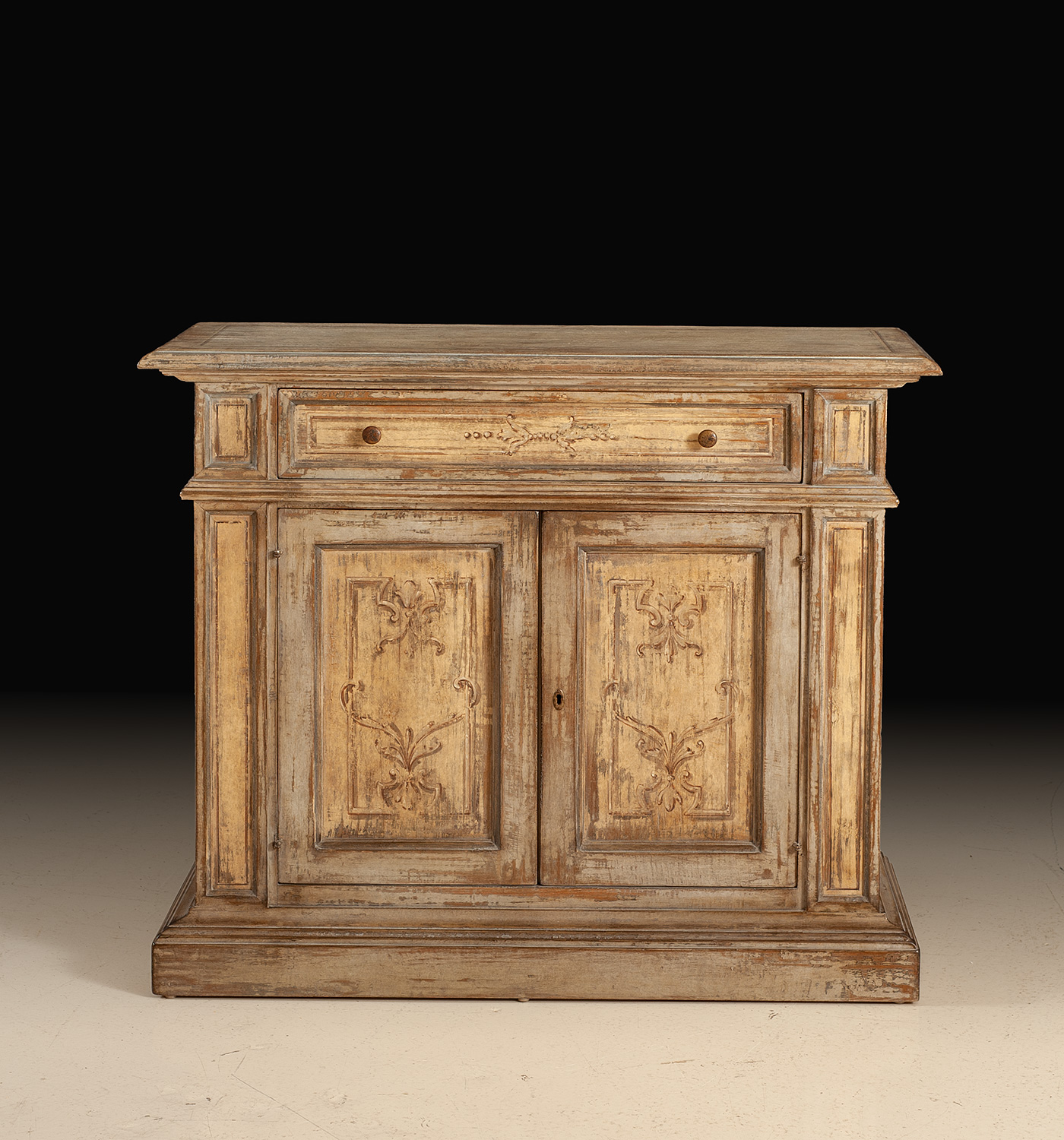 BAR-100 Rustic Hand Painted Sideboard – David Michael Furniture
